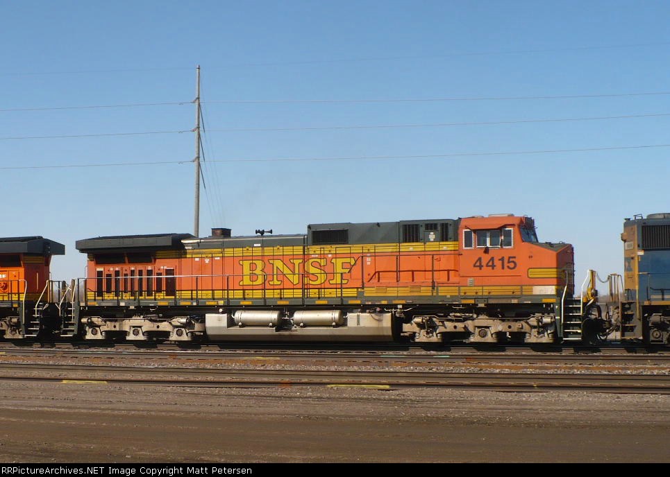 BNSF 4415
